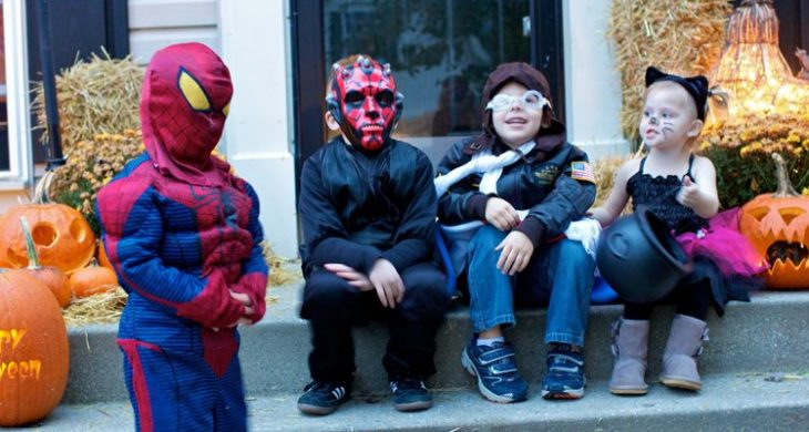 26 Halloween Safety Tips - Learning Liftoff